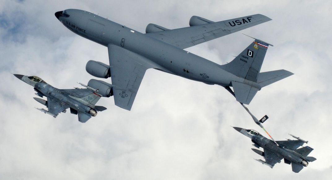 Foxhounds Over Beijing: When the West Held its Breath For a Chinese ...