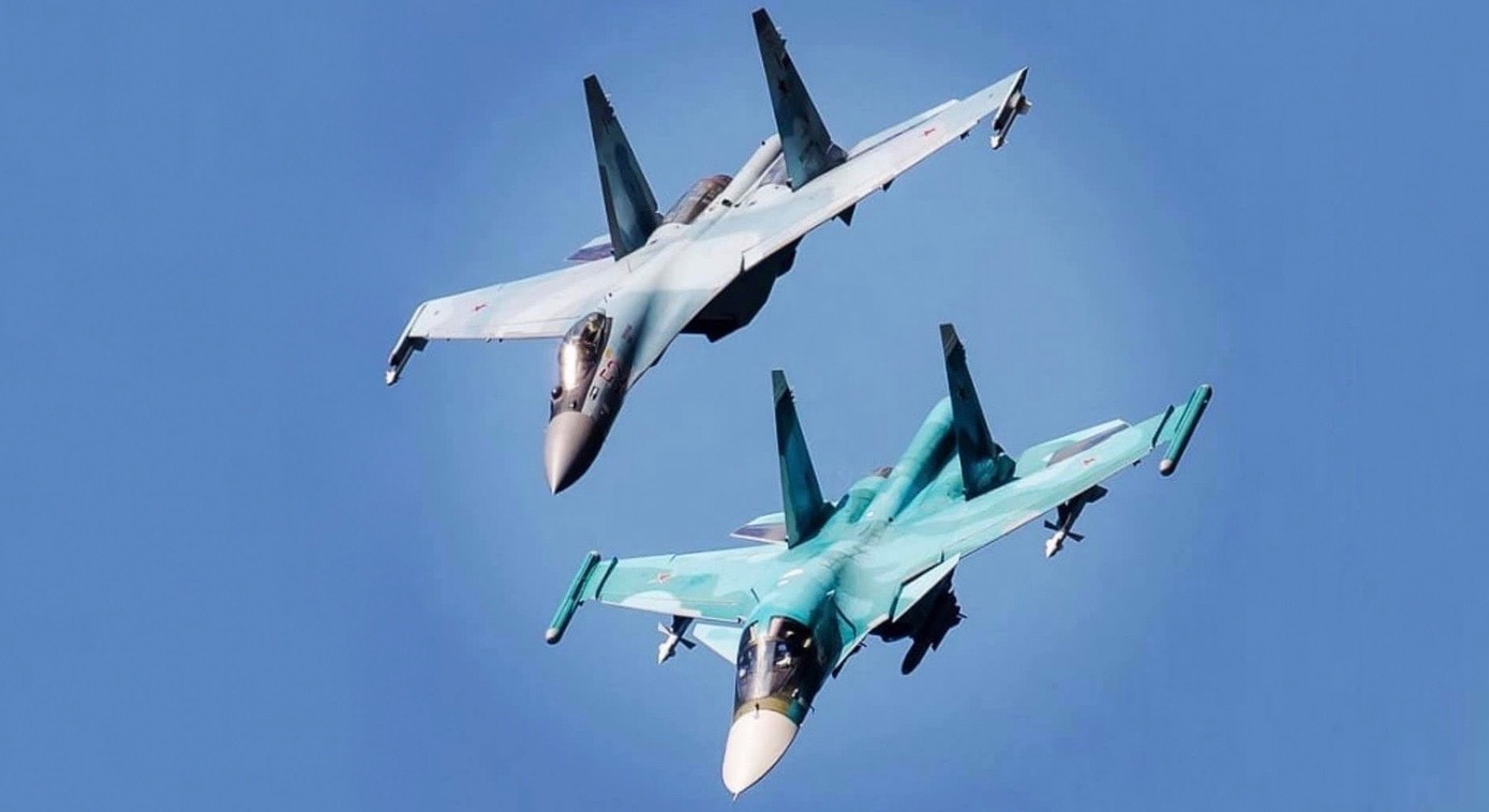 Russian Air Force Deploys Latest Flanker Derivatives with Foxhounds for ...
