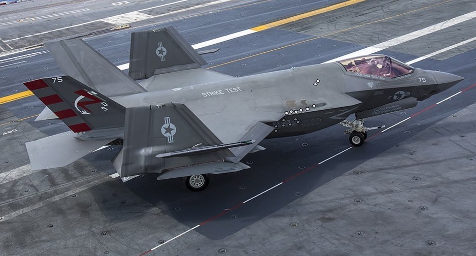F-117B ‘Seahawk’: American Supercarriers Could Have Deployed Stealth ...