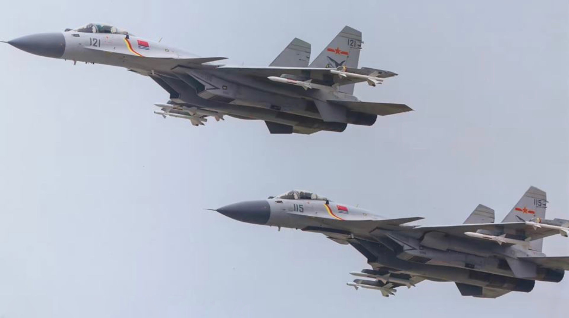 J-15 Heavyweight Fighters Begin Operations From New Chinese Aircraft ...