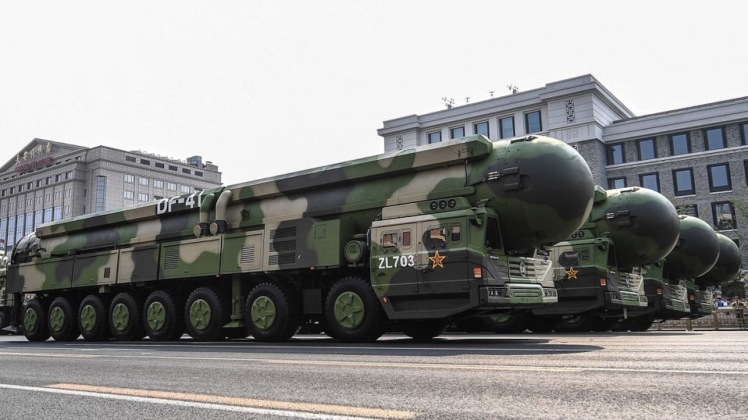 U.S. Air Force Grants $13 Billion Contract For New Nuclear Tipped ICBM ...