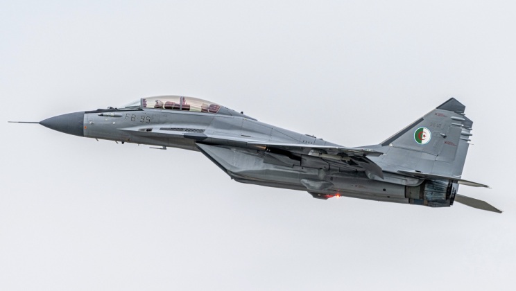 MiG-29 Returns to Baghdad? Iraq Could Replace its Collapsing F-16 Fleet ...