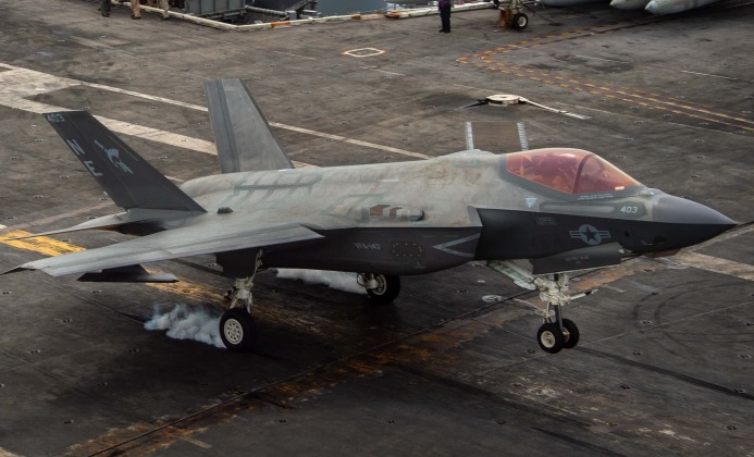 Rust - Not Stealth: U.S. Navy’s New F-35C Fighters Are Conspicuously ...
