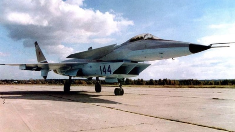 2003 Study Sheds New Light on Mysterious Origins of China’s Top Fighter ...