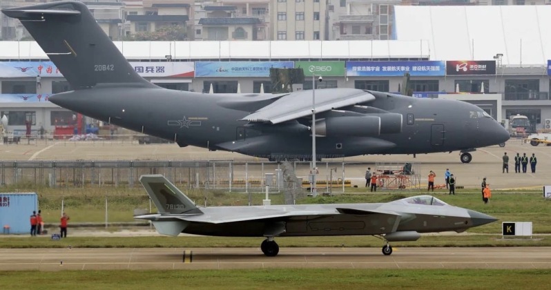 Zhuhai Air Show Reveals China’s Fleet of J-20 Fifth Generation Fighters ...