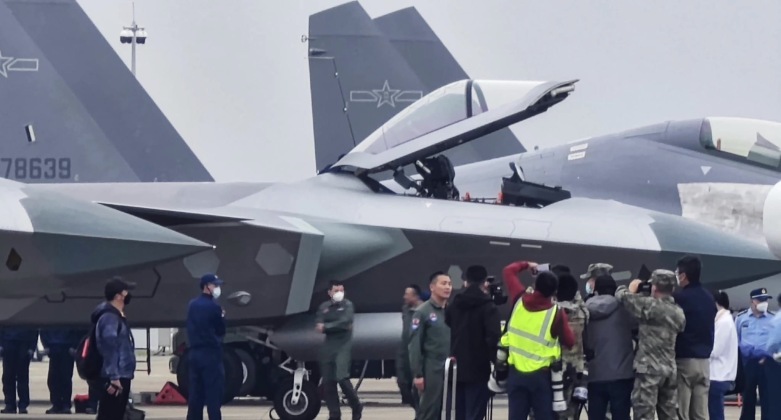 Zhuhai Air Show Reveals China’s Fleet of J-20 Fifth Generation Fighters ...