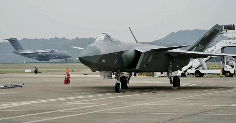 Zhuhai Air Show Reveals China’s Fleet of J-20 Fifth Generation Fighters ...