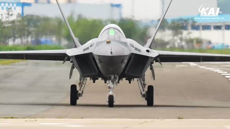 Second Prototype of South Korea’s KF-21 Stealth Fighter Makes First ...