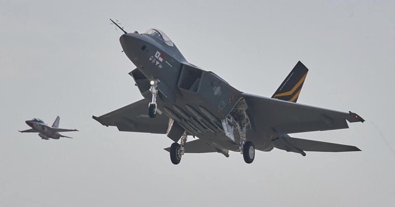 Second Prototype of South Korea’s KF-21 Stealth Fighter Makes First ...