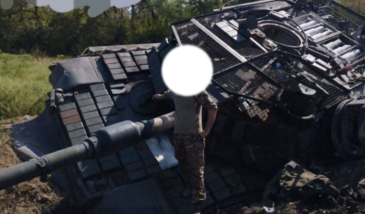 After Heavy Losses of Ukrainian Abrams Tanks, Australia Pledges 49 More ...