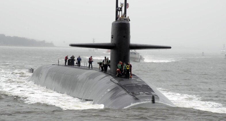 China’s Nuclear Submarine Fleet Overtakes Russia’s as Manufacturing ...