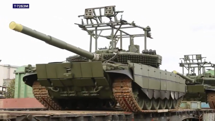 Russian Army Frontline Units Receive New T-72, T-80 and T-90 Tanks Amid ...