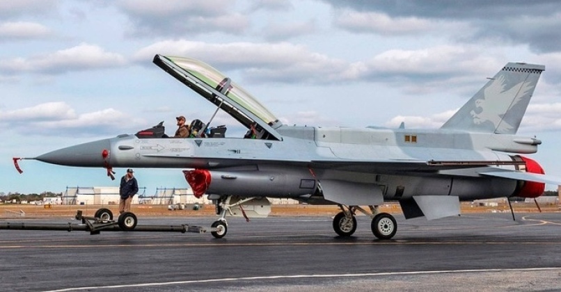 First Republic of China Air Force F-16 Block 70 Fighter Seen Flying ...